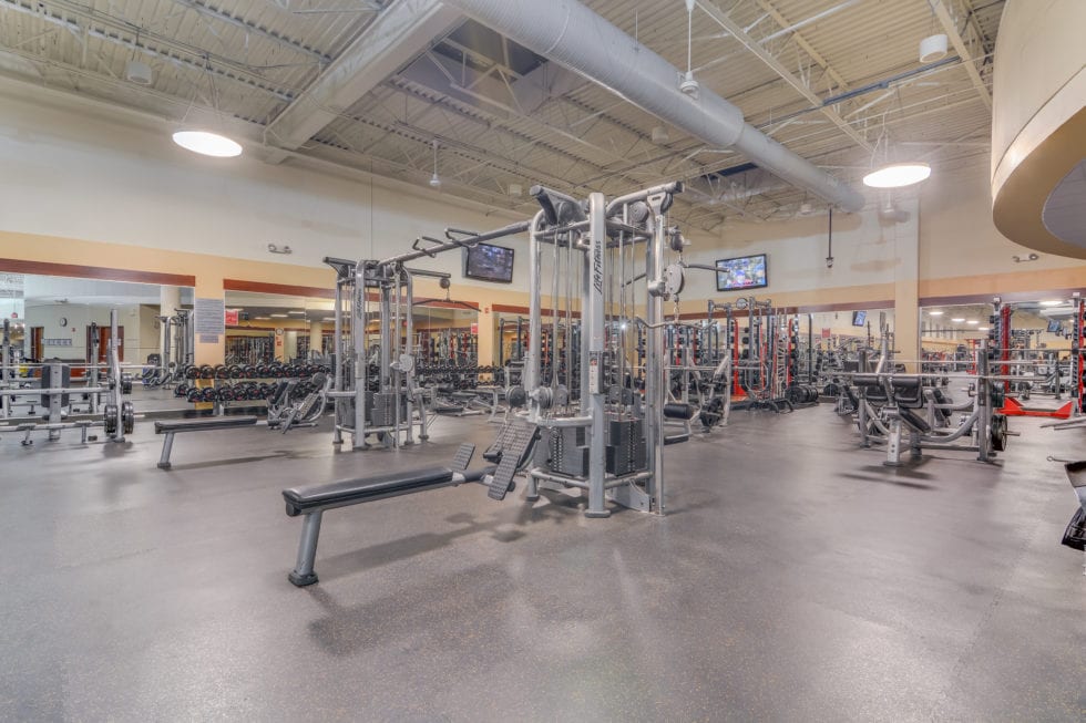 Amenities - RWJ Fitness & Wellness - Hamilton